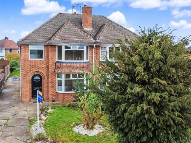 3 Bedroom Semi Detached House