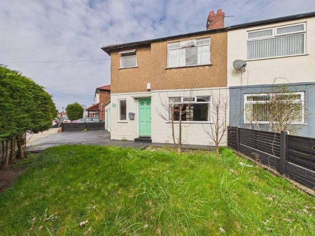3 Bedroom Semi Detached House