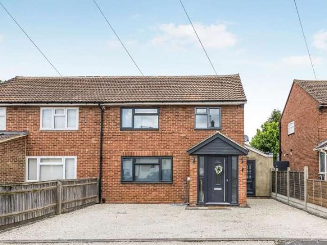 3 Bedroom Semi Detached House