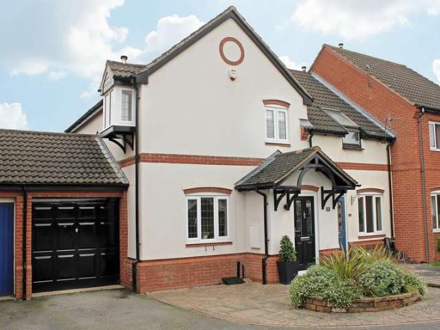 3 Bedroom Semi Detached House