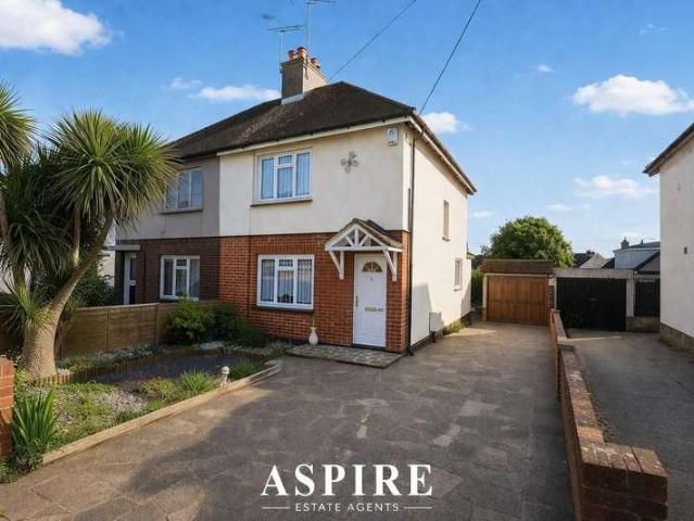 3 Bedroom Semi Detached House