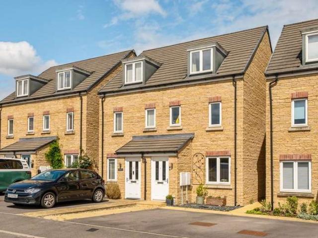 3 Bedroom Semi Detached House