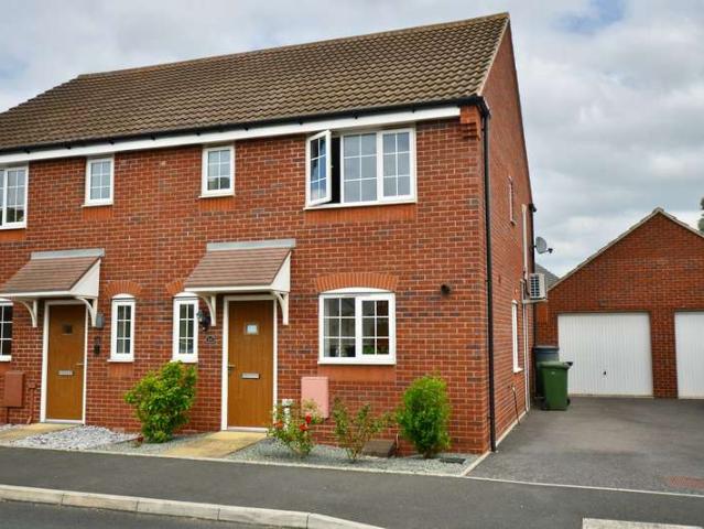 3 Bedroom Semi Detached House