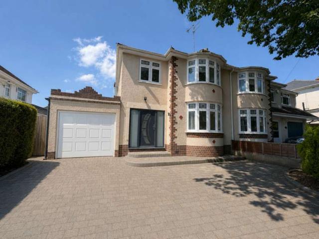 3 Bedroom Semi Detached House
