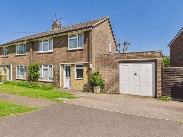 3 Bedroom Semi Detached House
