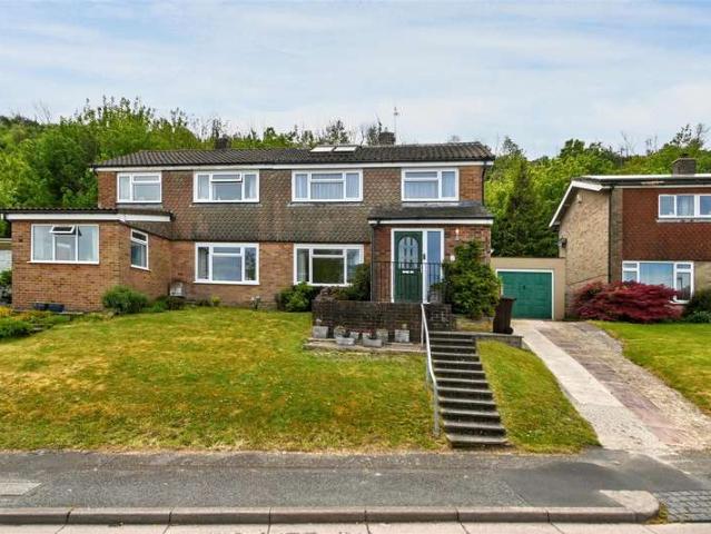 3 Bedroom Semi Detached House