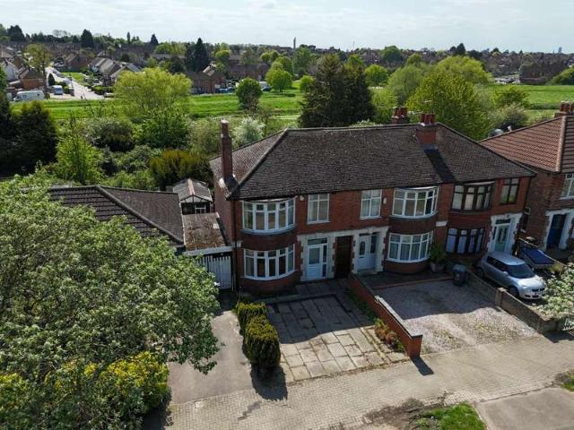 3 Bedroom Semi Detached House