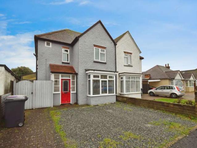 3 Bedroom Semi Detached House