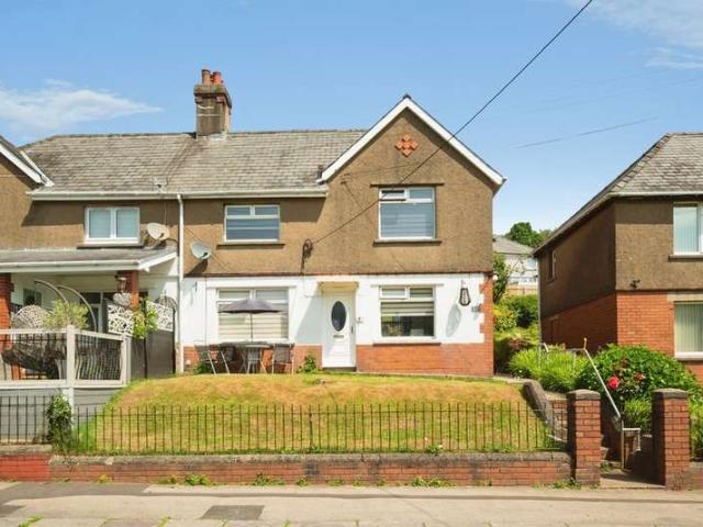 3 Bedroom Semi Detached House