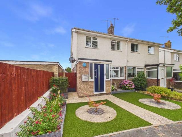 3 Bedroom Semi Detached House