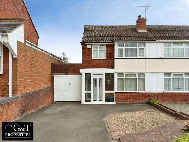 3 Bedroom Semi Detached House