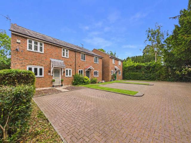 3 Bedroom Semi Detached House