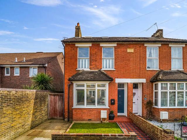 3 Bedroom Semi Detached House