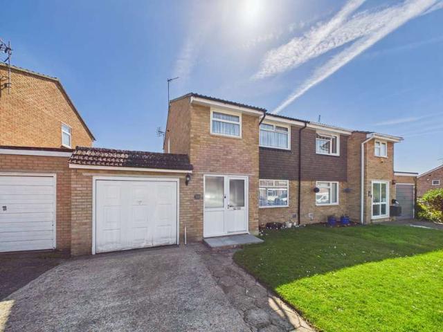 3 Bedroom Semi Detached House