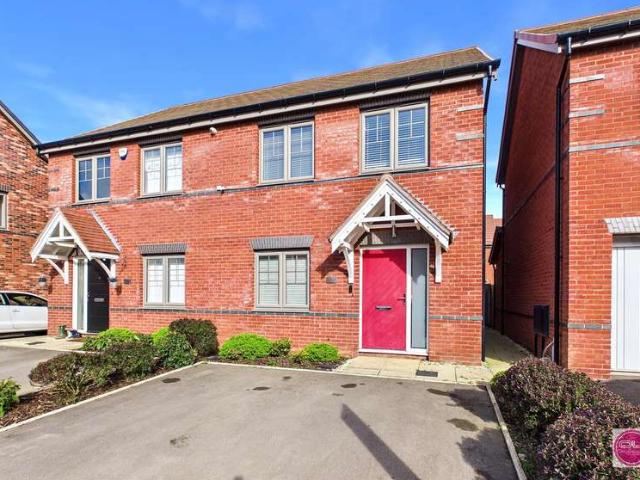 3 Bedroom Semi Detached House