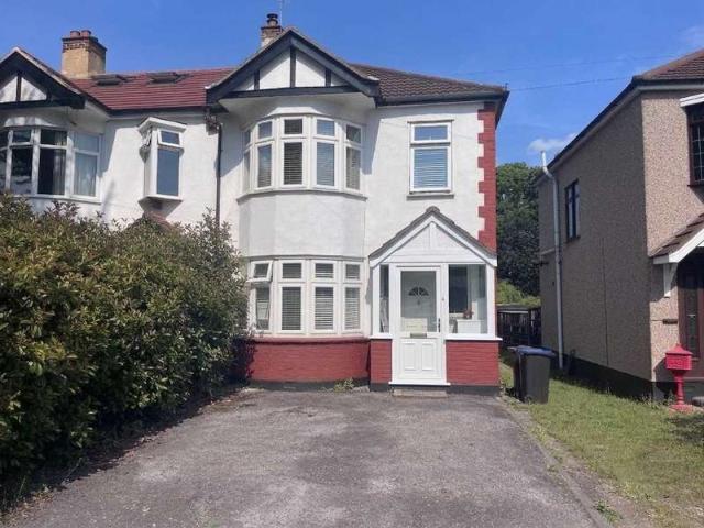 3 Bedroom Semi Detached House