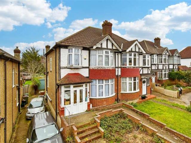 3 Bedroom Semi Detached House