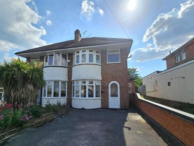 3 Bedroom Semi Detached House
