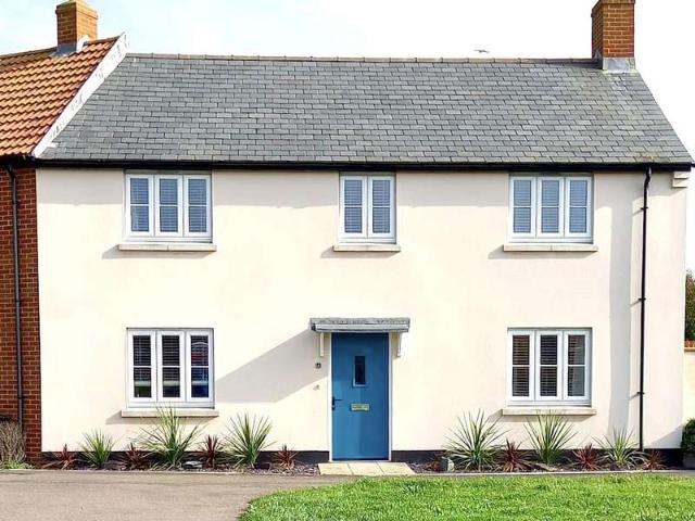 3 Bedroom Semi Detached House