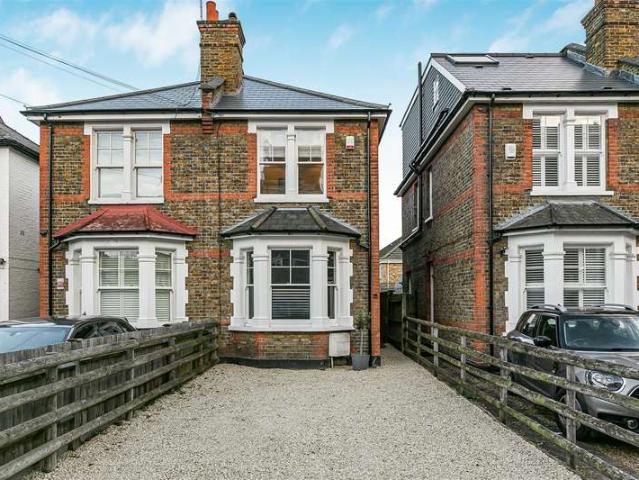 3 Bedroom Semi Detached House