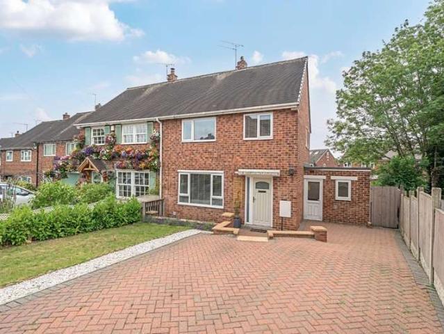 3 Bedroom Semi Detached House