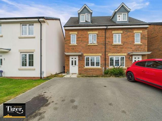3 Bedroom Semi Detached House