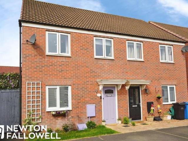 3 Bedroom Semi Detached House