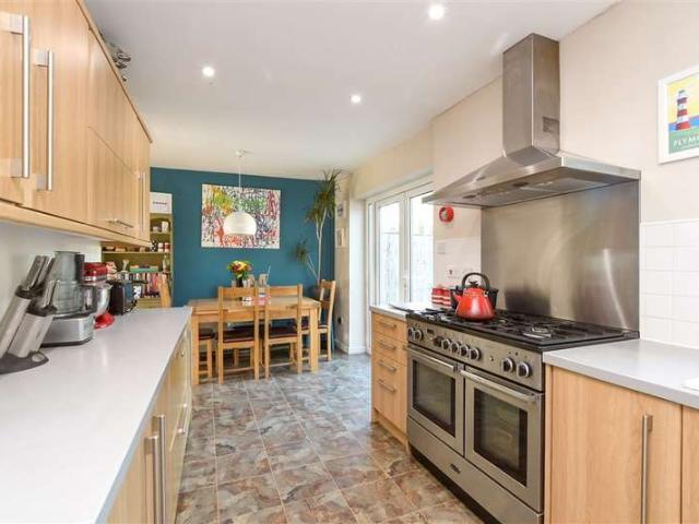 3 Bedroom Semi Detached House