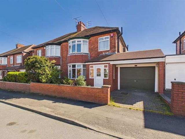 3 Bedroom Semi Detached House