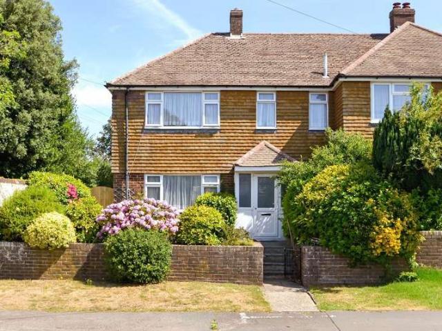 3 Bedroom Semi Detached House