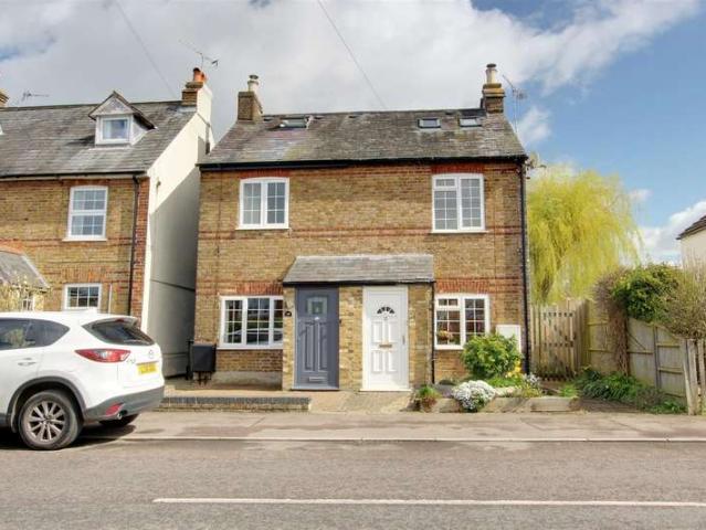 3 Bedroom Semi Detached House