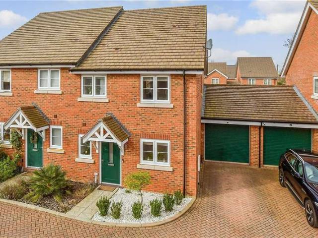 3 Bedroom Semi Detached House