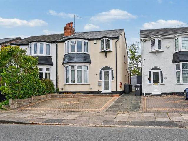 3 Bedroom Semi Detached House