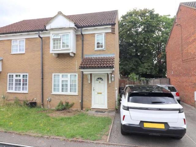3 Bedroom Semi Detached House