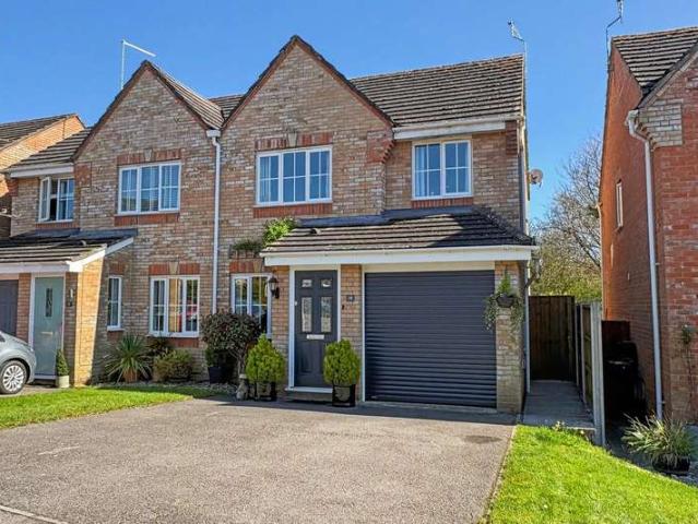 3 Bedroom Semi Detached House
