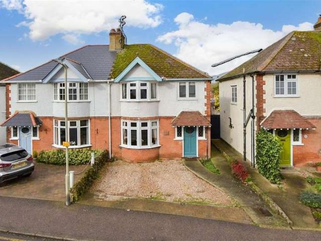 3 Bedroom Semi Detached House