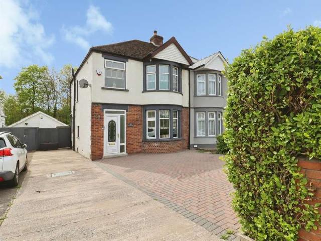 3 Bedroom Semi Detached House