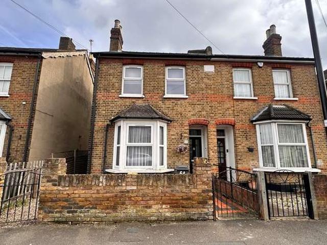 3 Bedroom Semi Detached House