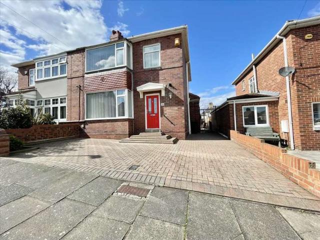 3 Bedroom Semi Detached House