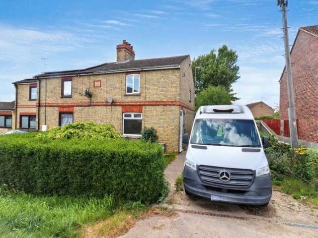 3 Bedroom Semi Detached House