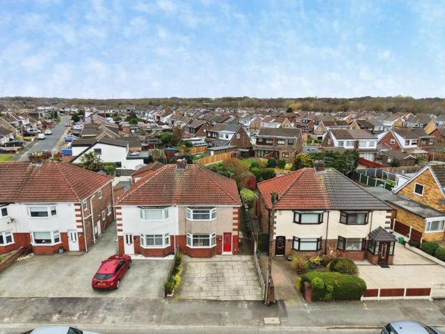 3 Bedroom Semi Detached House