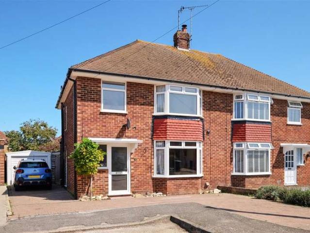 3 Bedroom Semi Detached House