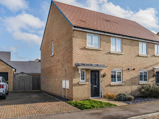3 Bedroom Semi Detached House