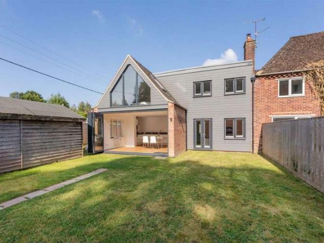 3 Bedroom Semi Detached House