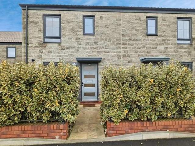 3 Bedroom Semi Detached House