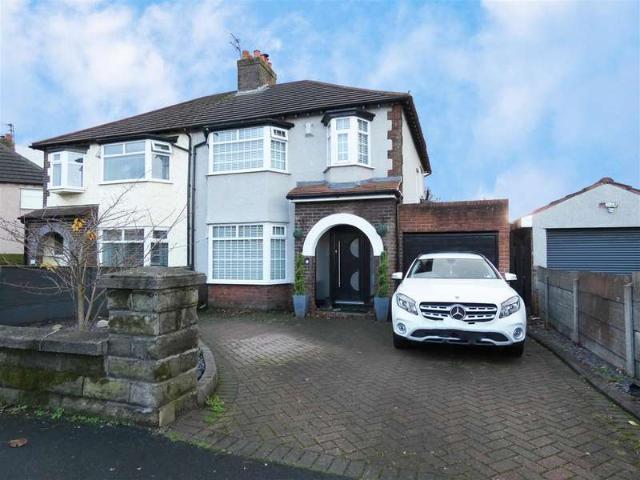 3 Bedroom Semi Detached House
