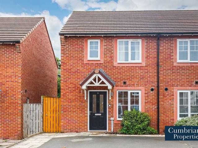 3 Bedroom Semi Detached House