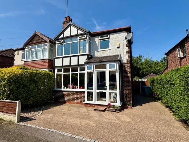 3 Bedroom Semi Detached House