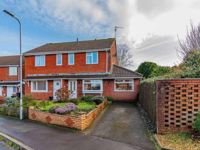 3 Bedroom Semi Detached House