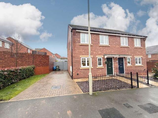 3 Bedroom Semi Detached House